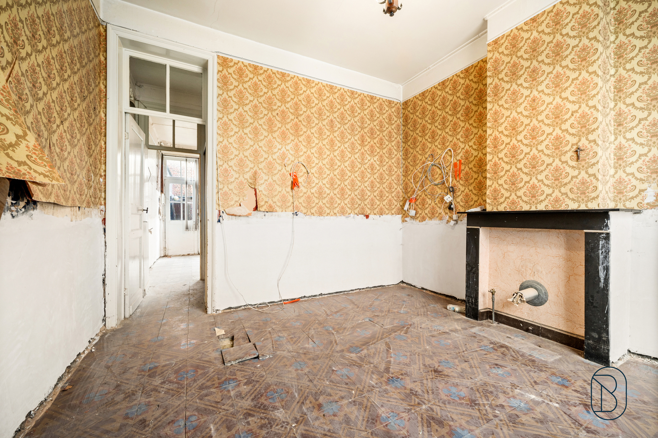 Te renoveren woning in het centrum van Ronse! | Immo Beguin